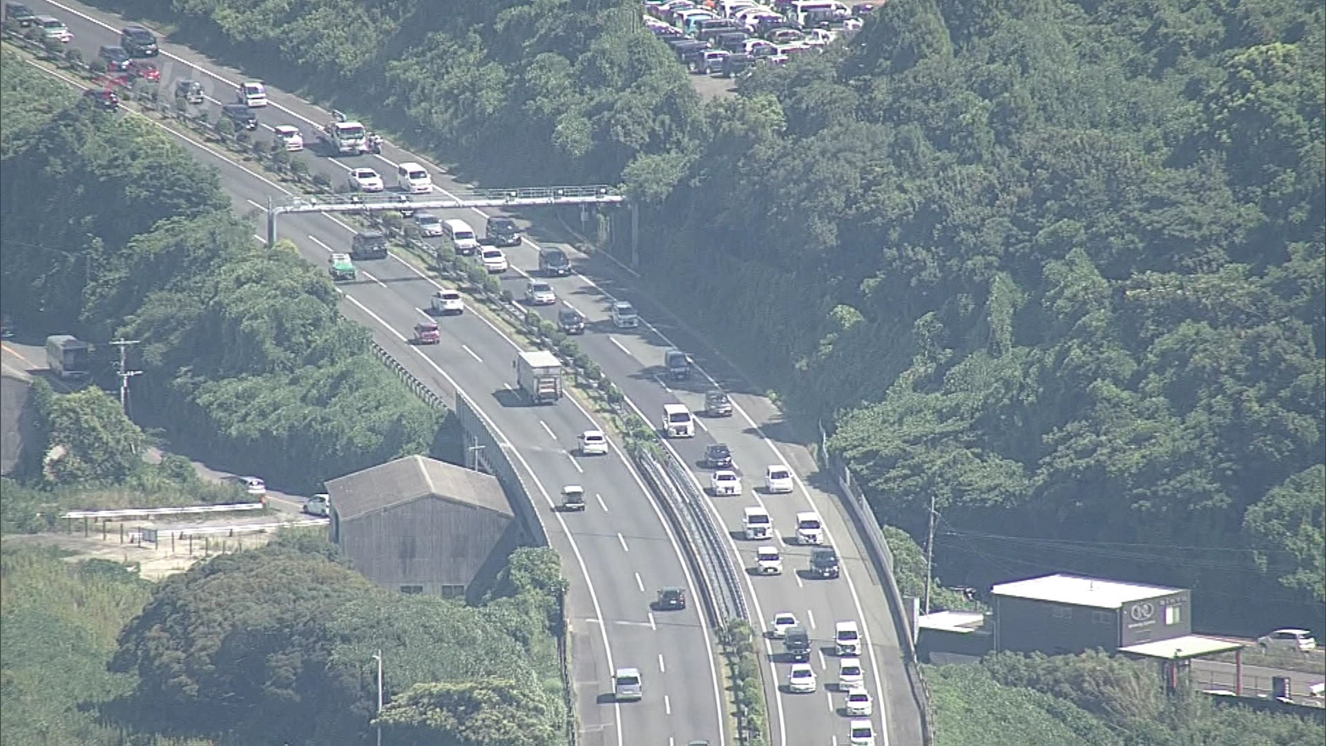 あすから3連休！お盆の帰省ラッシュはもう始まっている、高速道路は25キロの渋滞予想も - RKB毎日放送